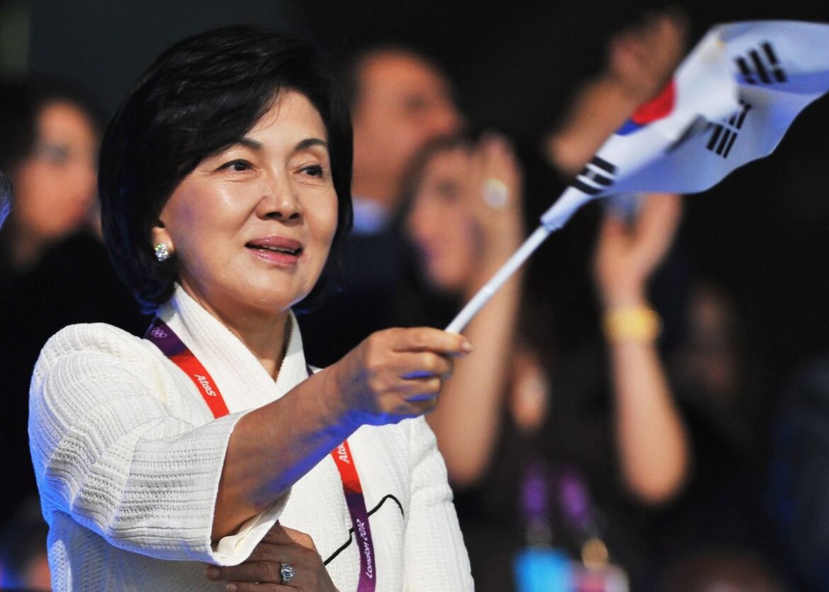 How the Top 10 Female Tech Billionaires Make Their Money